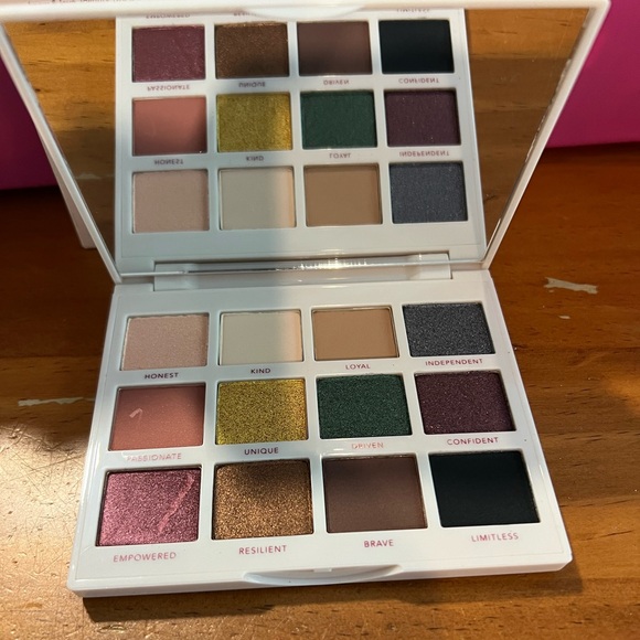 Persona | Makeup | New Persona Identity Two Eyeshadow Palette | Poshmark